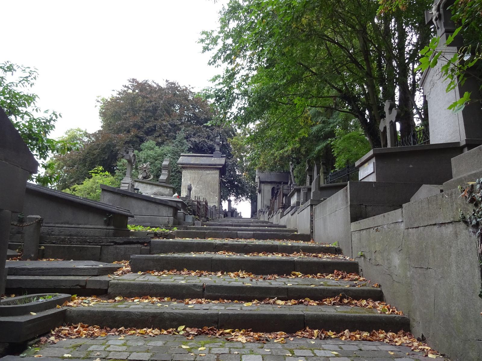 De mooiste graven op Campo Santo: Wandeling en video