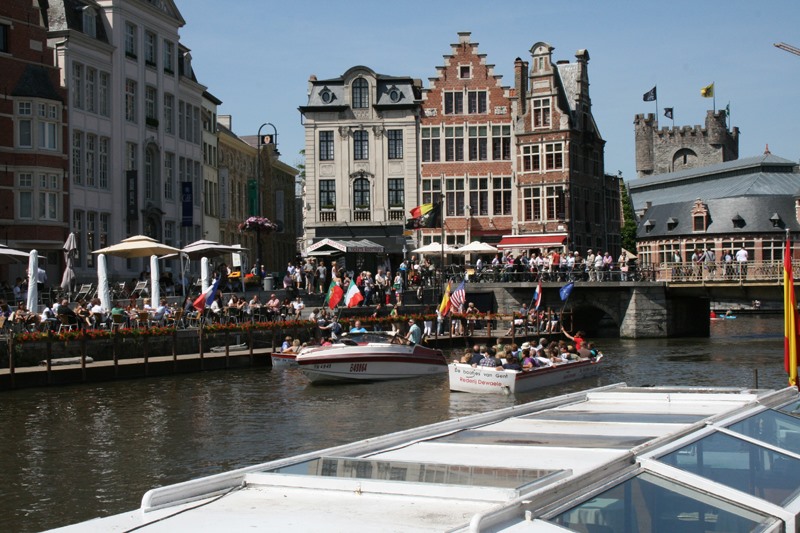 Ontdek de Graslei en Korenlei in Gent, dé mooiste gevelrij van de stad