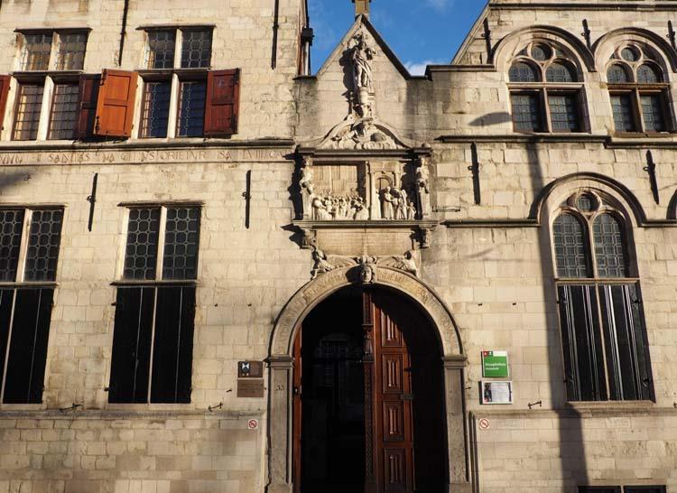 Maak kennis met het Maagdenhuis: kleinste museum van Antwerpen