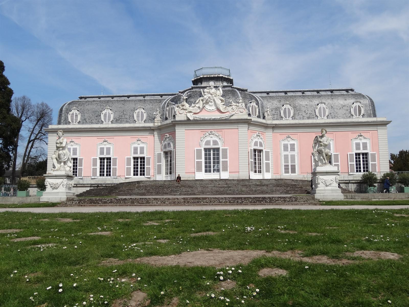 Bezoek Schloss Benrath tijdens je citytrip Düsseldorf