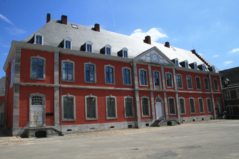 Stavelot met zijn gerestaureerde abdij gelegen aan de Amblève